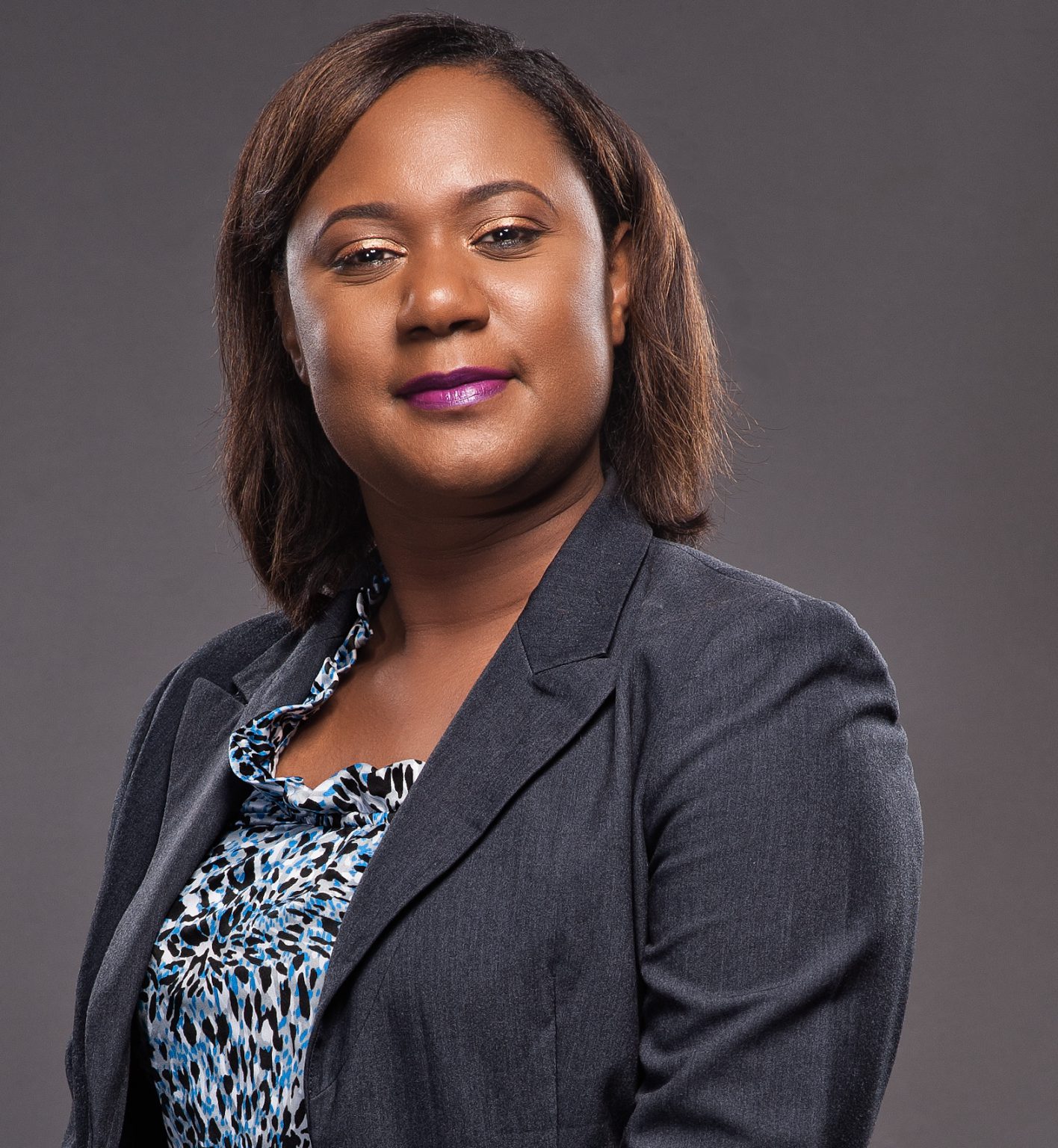 Roxanne Miller McFarlane - Students' Loan Bureau